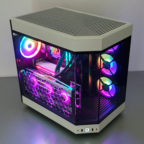 Hyte Y60 | Side Panel Hexangle | ColdZero